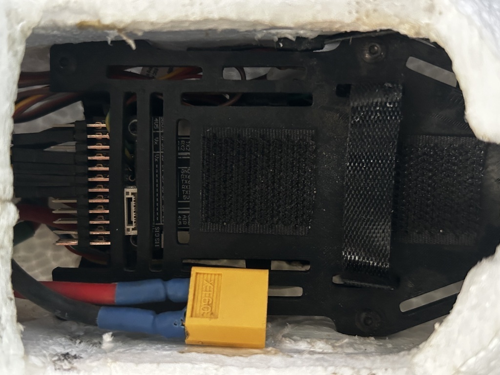 🪶 Pioneer 1400/Easystar/Bixler motor glider - Speedybee FC Wing App ...