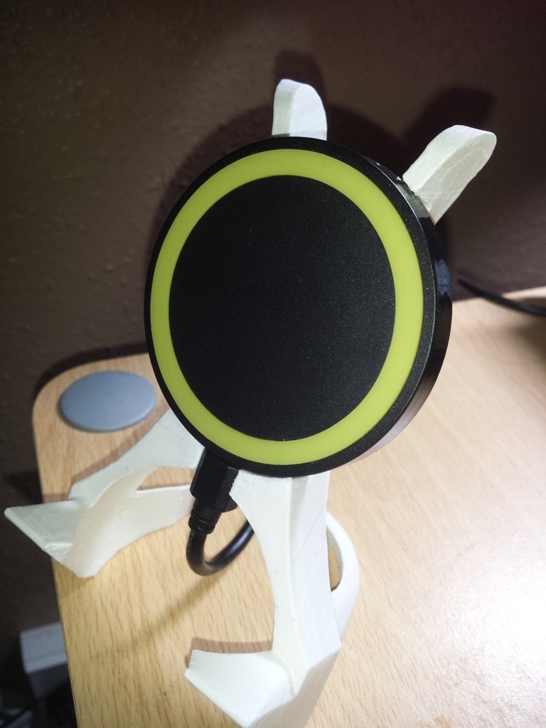 Free 3D file Qi Wireless Charger Stand 📞 ・3D printable model to ...