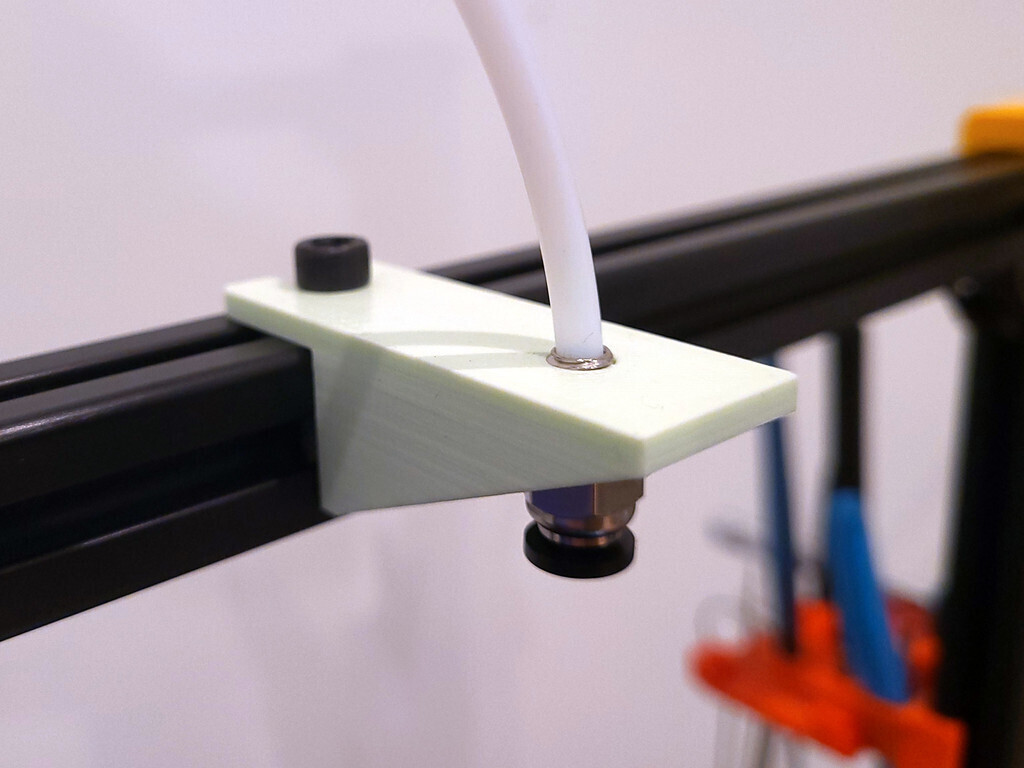 🪢 PTFE filament guide for 2020 extrusion・Free 3D File for ・Cults