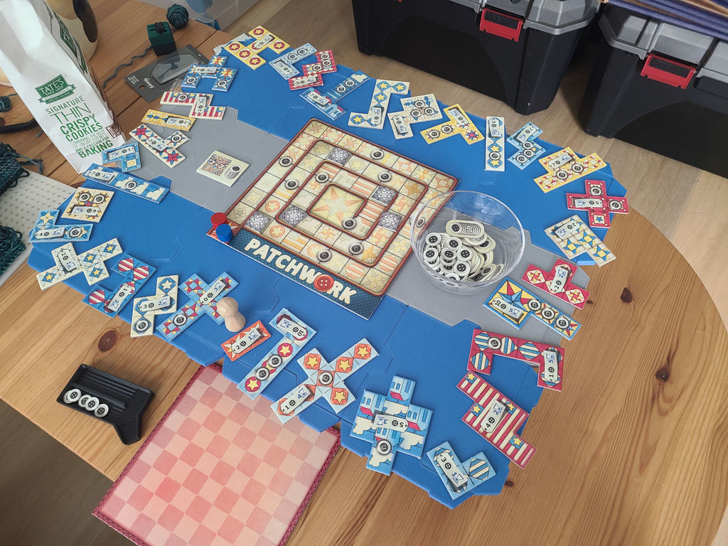 🧸 Board Game Riser - Elevate your game!・Free 3MF File for 3D printing・Cults