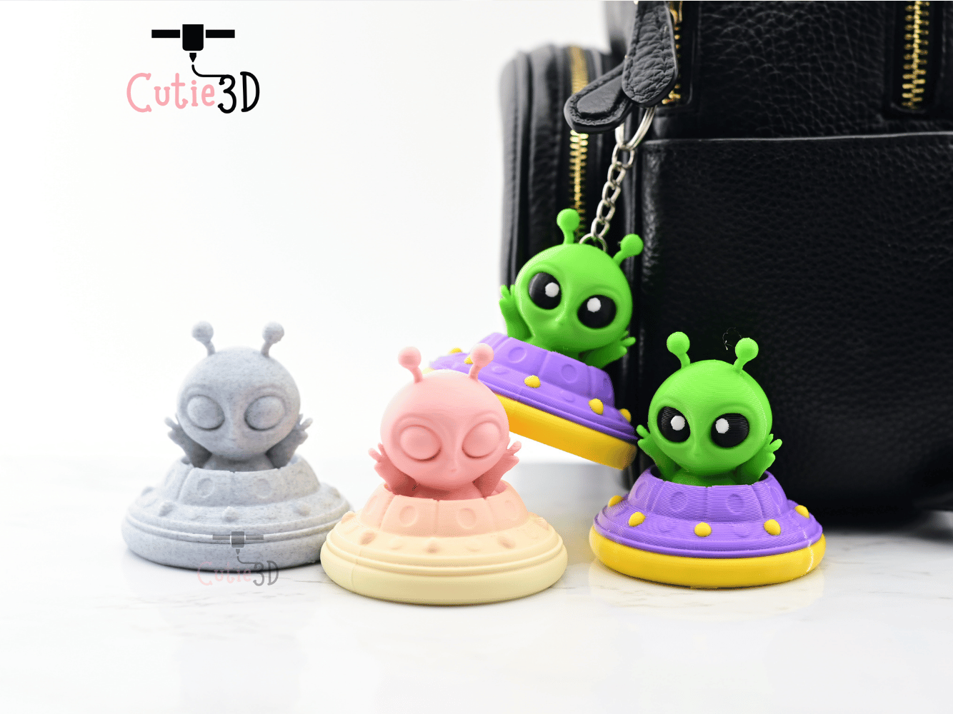 👌 Cutie3D Twisty Keycap Fidget Clicker Alien In Ufo Keychain - Cute ...