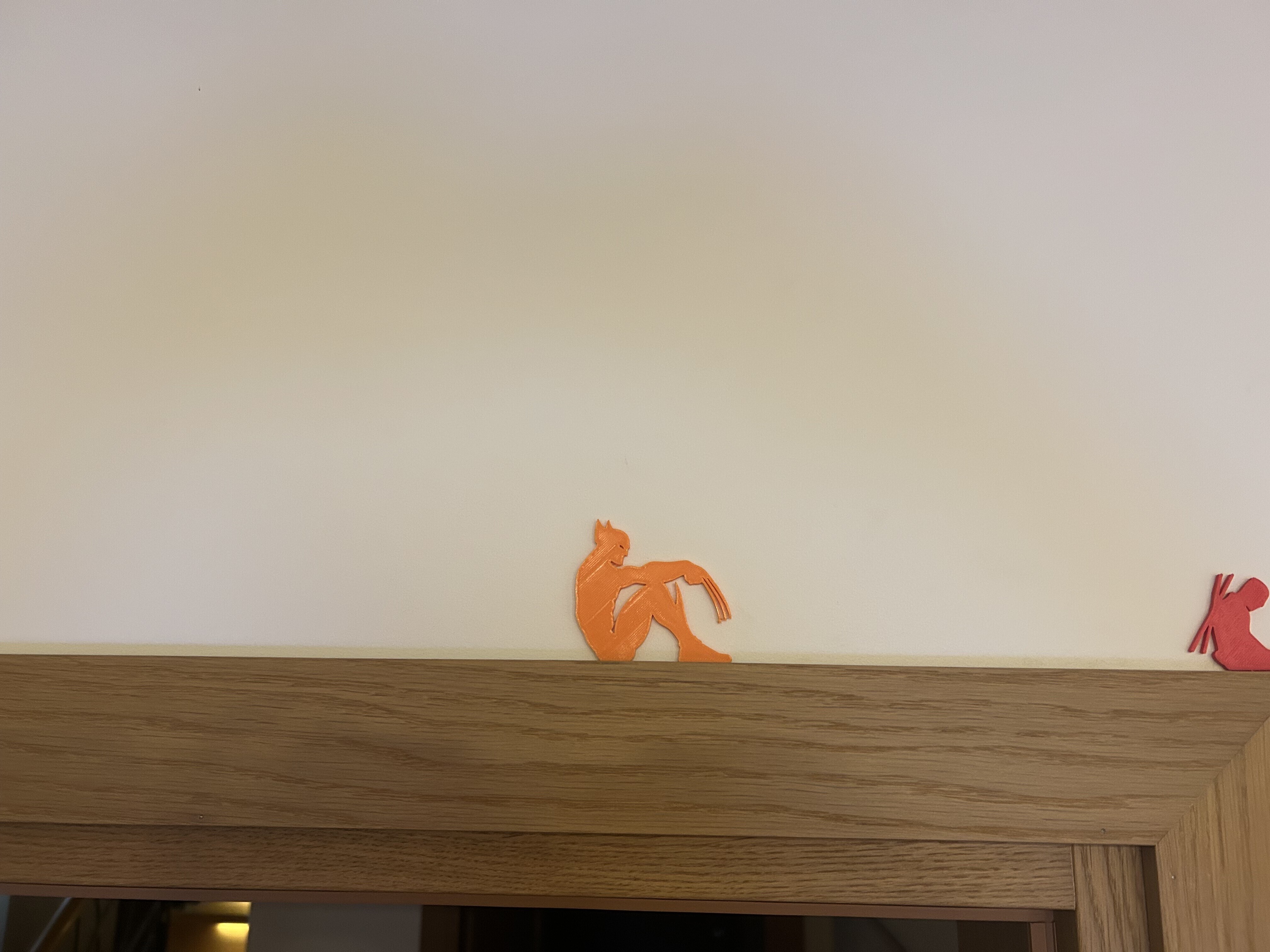 🚪 Wolverine door topper・Free 3D File for ・Cults