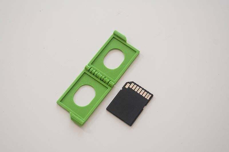 3D printing SD Card Flip Case・Cults