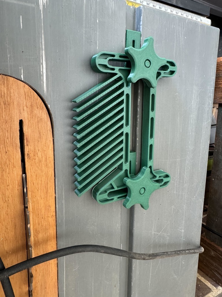 Free 3D file DeWalt table saw mitre slot locking system 🪚 ・Model to ...