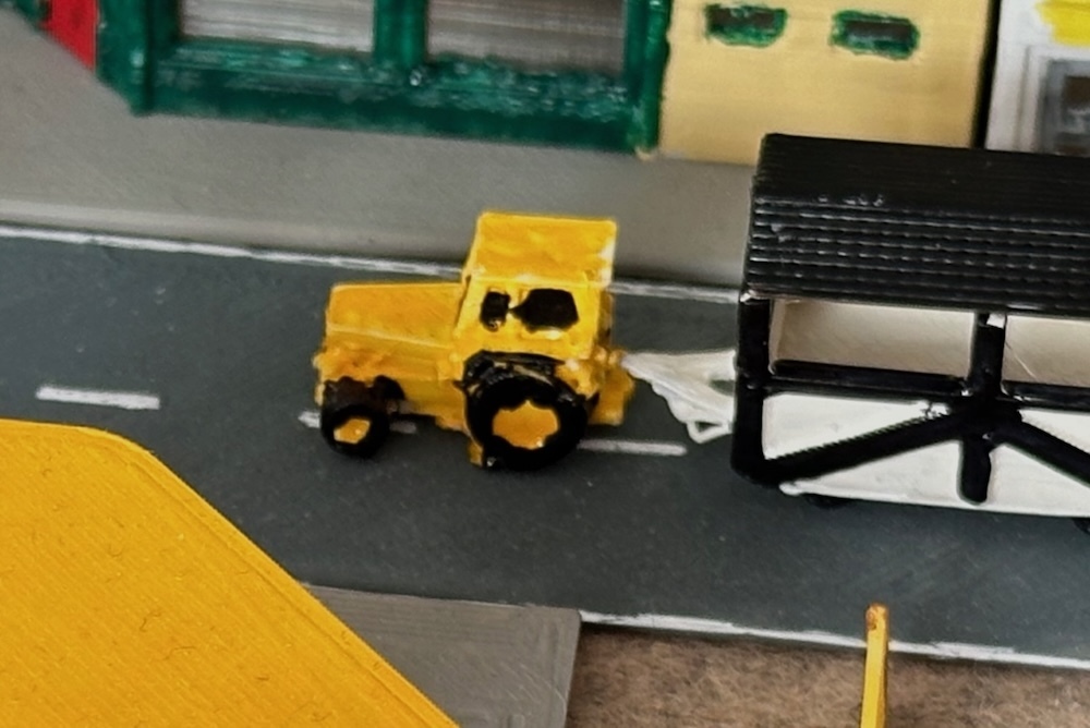 🚜 Agricultural tractor (z-scale)・Free 3D File for ・Cults