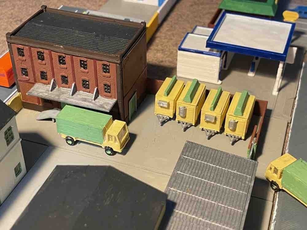 🚚 Lkw 1 - Kofferaufbau-Lkw (Spur Z)・Kostenlos 3D Datei für ・Cults