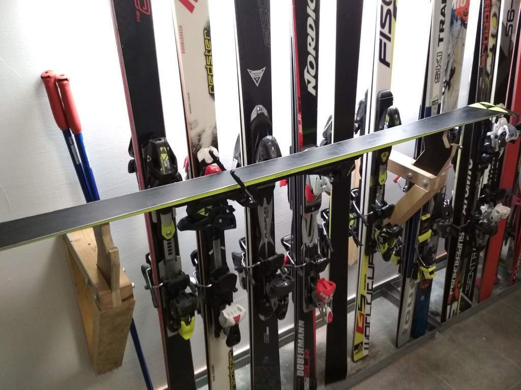 🎿 Ski vice tool (Ski preperation)・Free 3D File for ・Cults