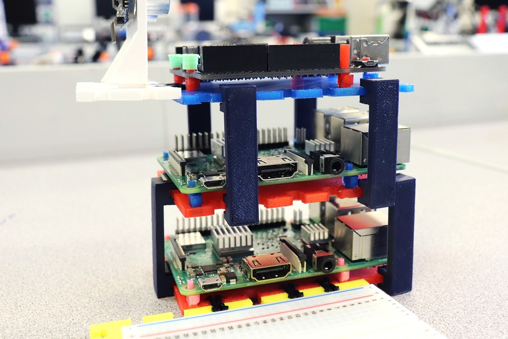 🍞 Stacking Clip for Raspberry Pi, Arduino, Breadboards, and More・Free ...