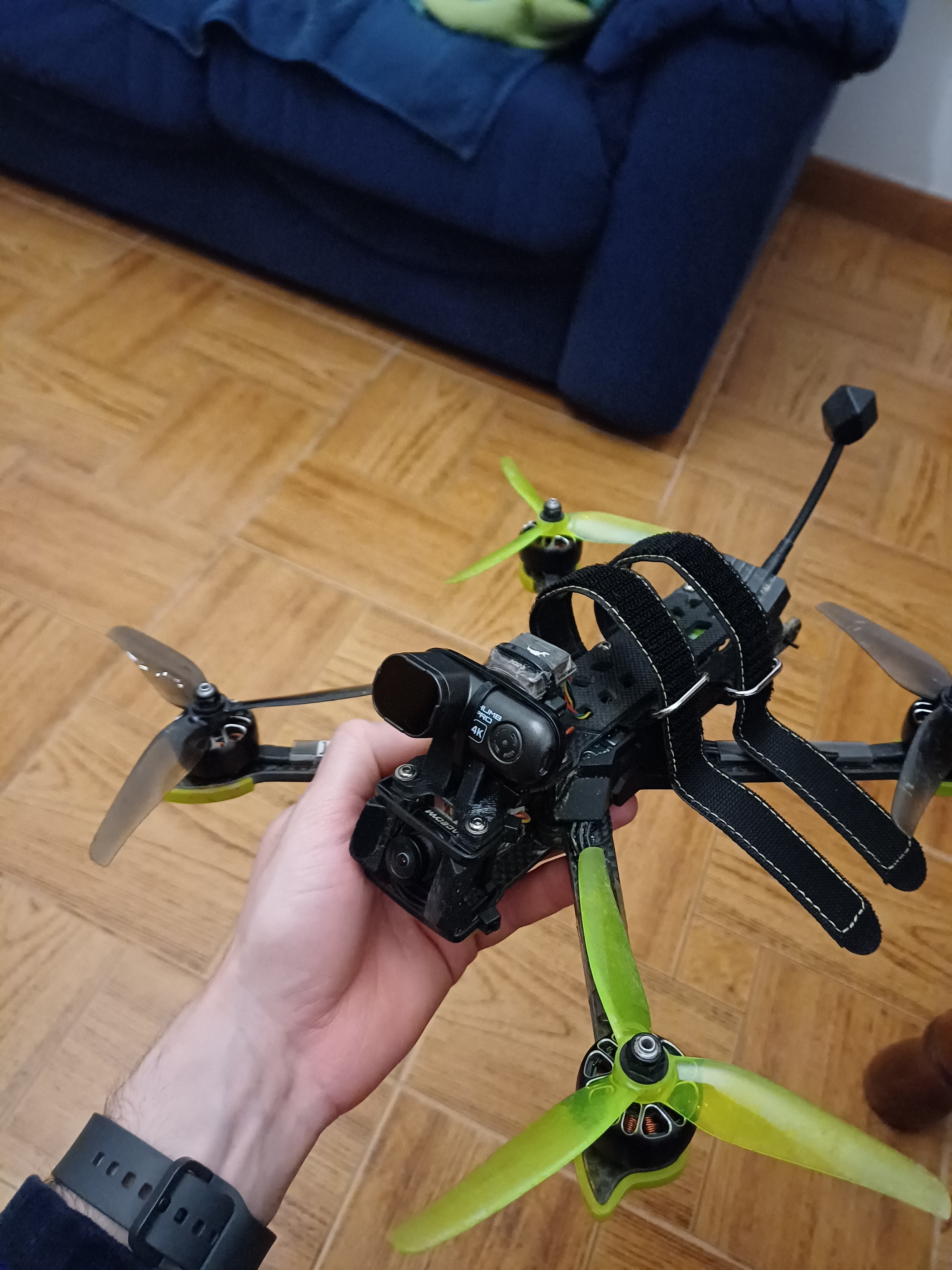 📷 Iflight nazgul camera mount for runcam thumb pro + gps option・Free 3D ...