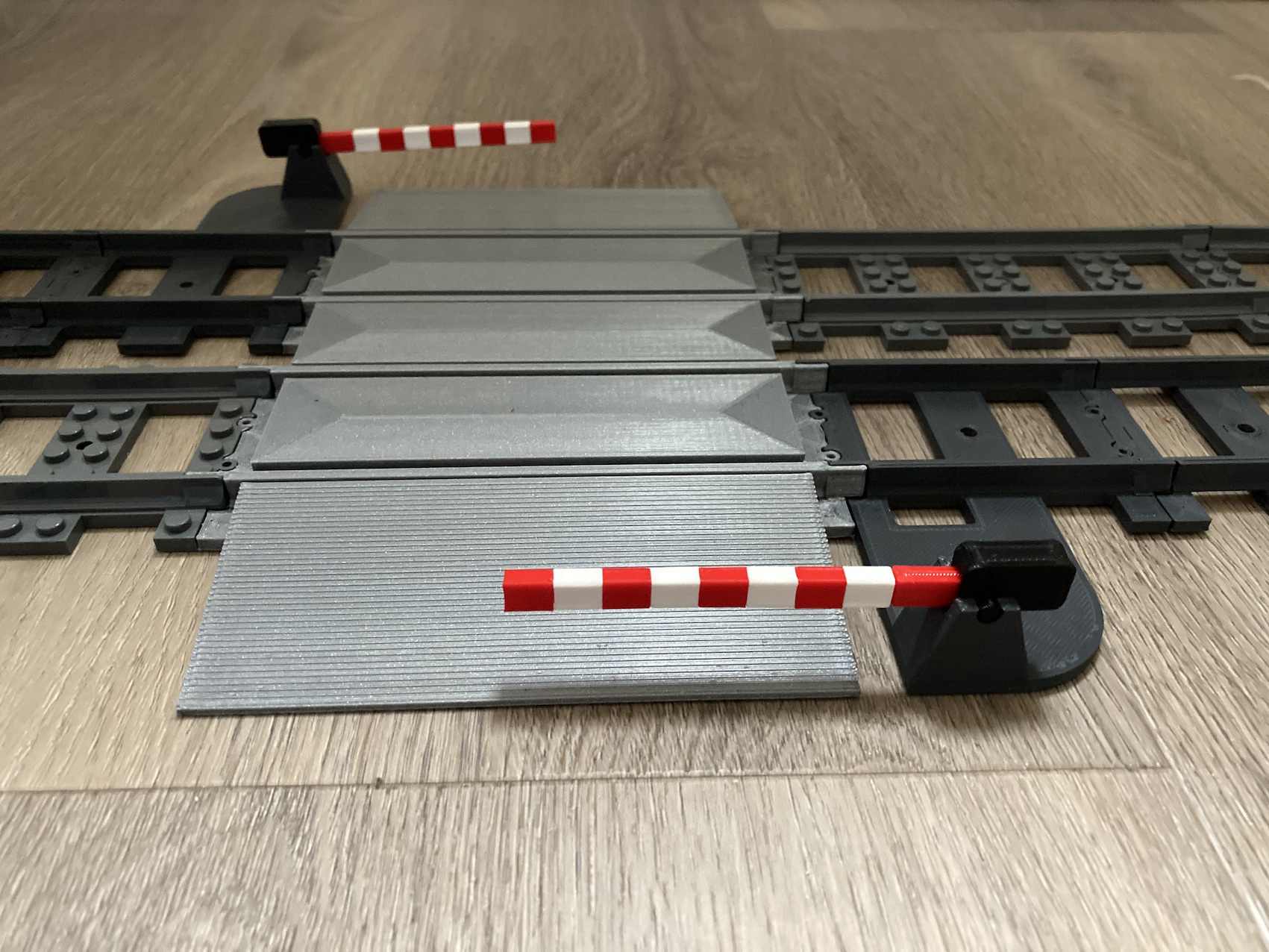 STL file Railway barrier 🛤️ ・3D printing template to download・Cults