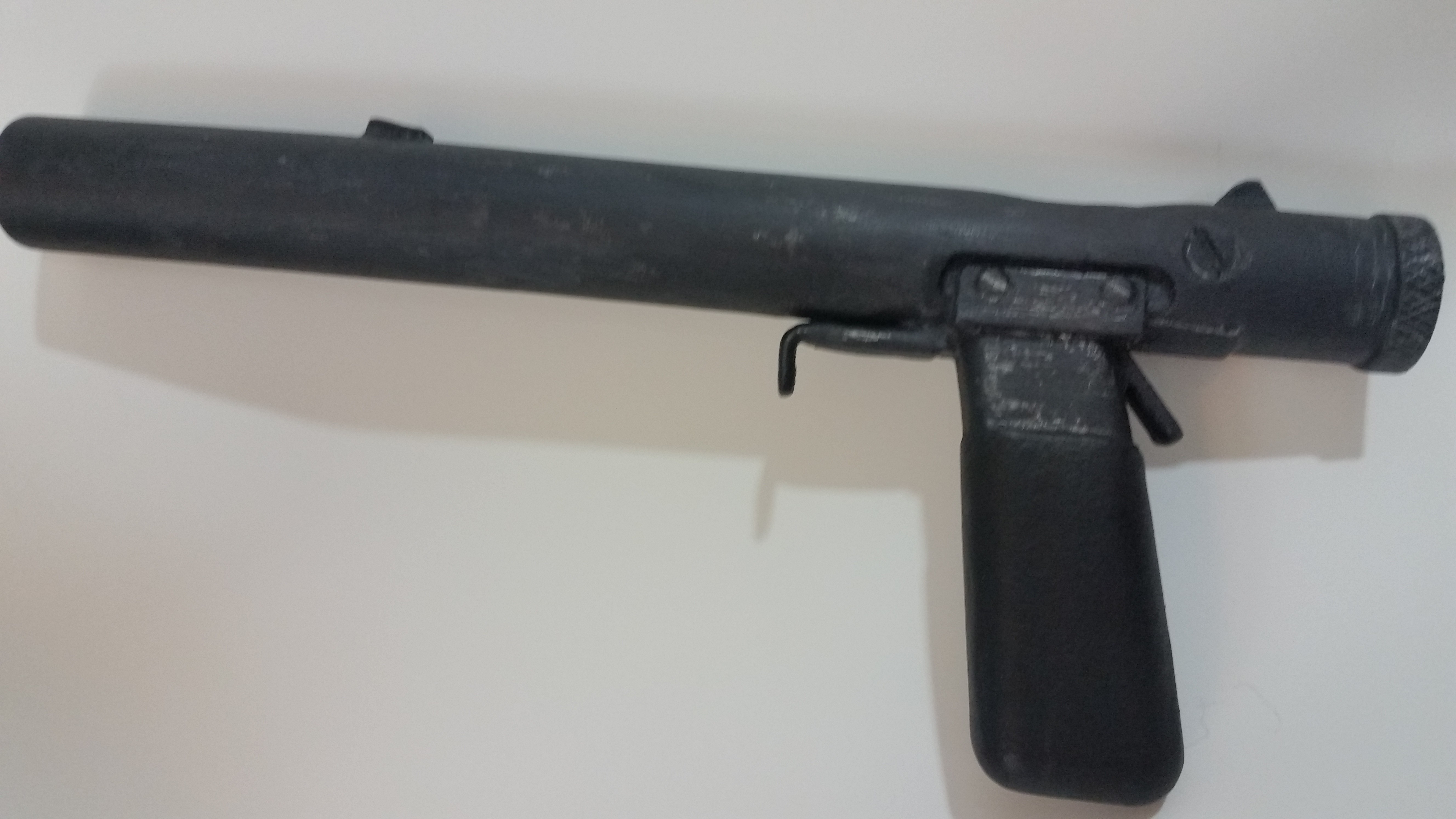 🔫 Welrod (WWII Silenced Pistol)・Free STL File for ・Cults