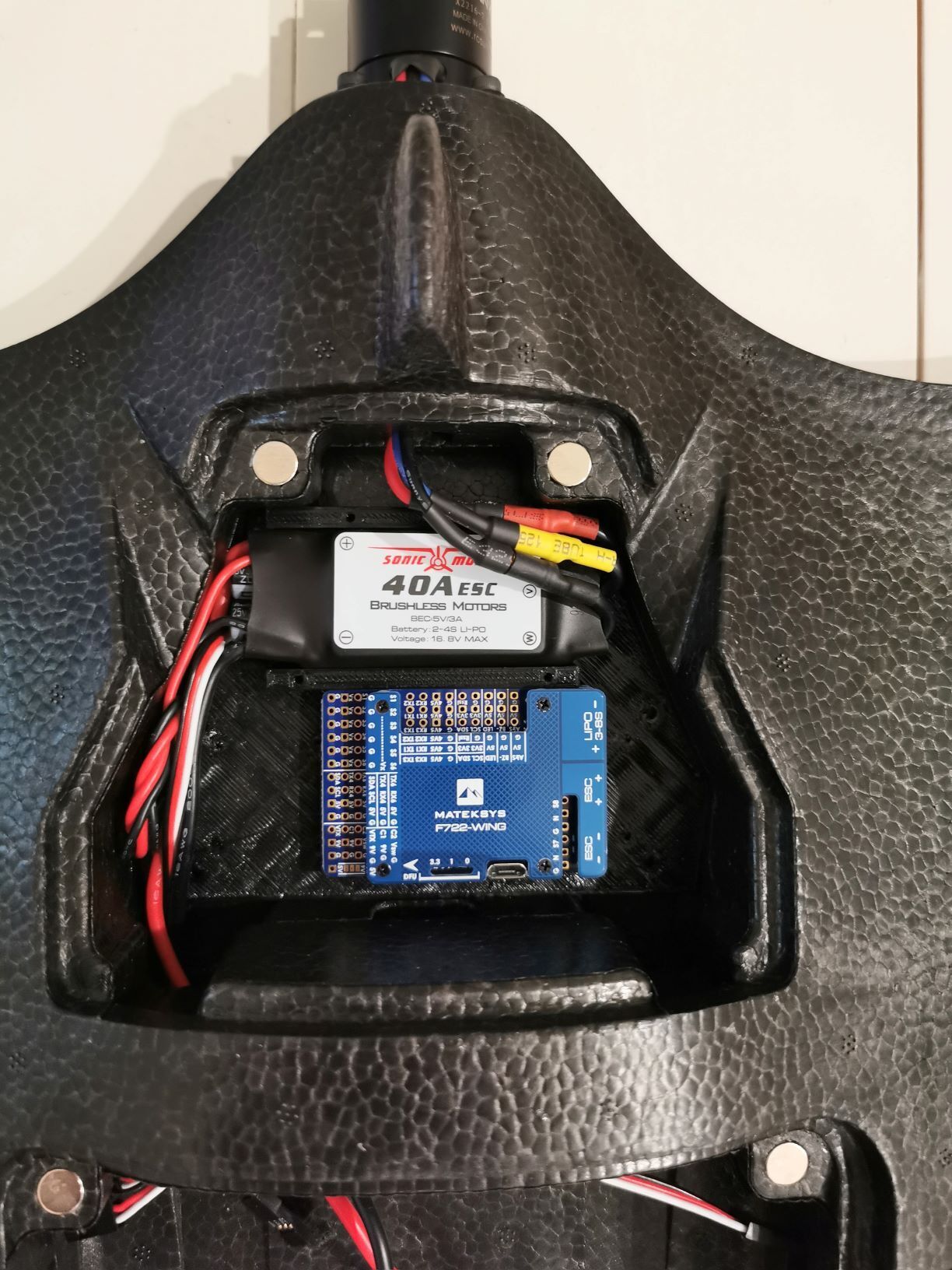 Archivo STL gratis ArWing Pro - Montaje de FC y ESC 🚁 ・Modelo para ...