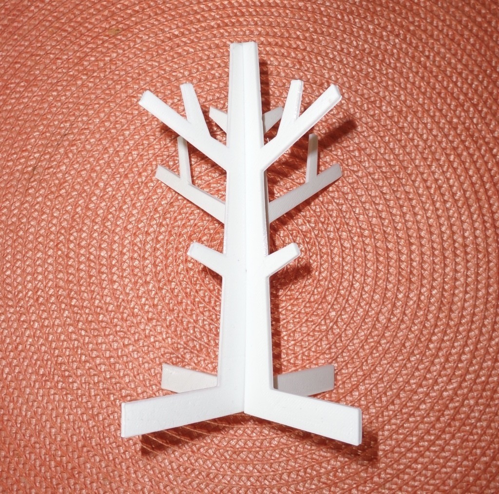 Free STL file Jewelery Tree 🌳・3D printer model to download・Cults
