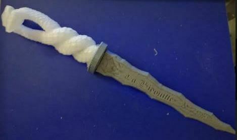 🐍 Fantasy Snake Dagger (two montages)・Free 3D File for ・Cults