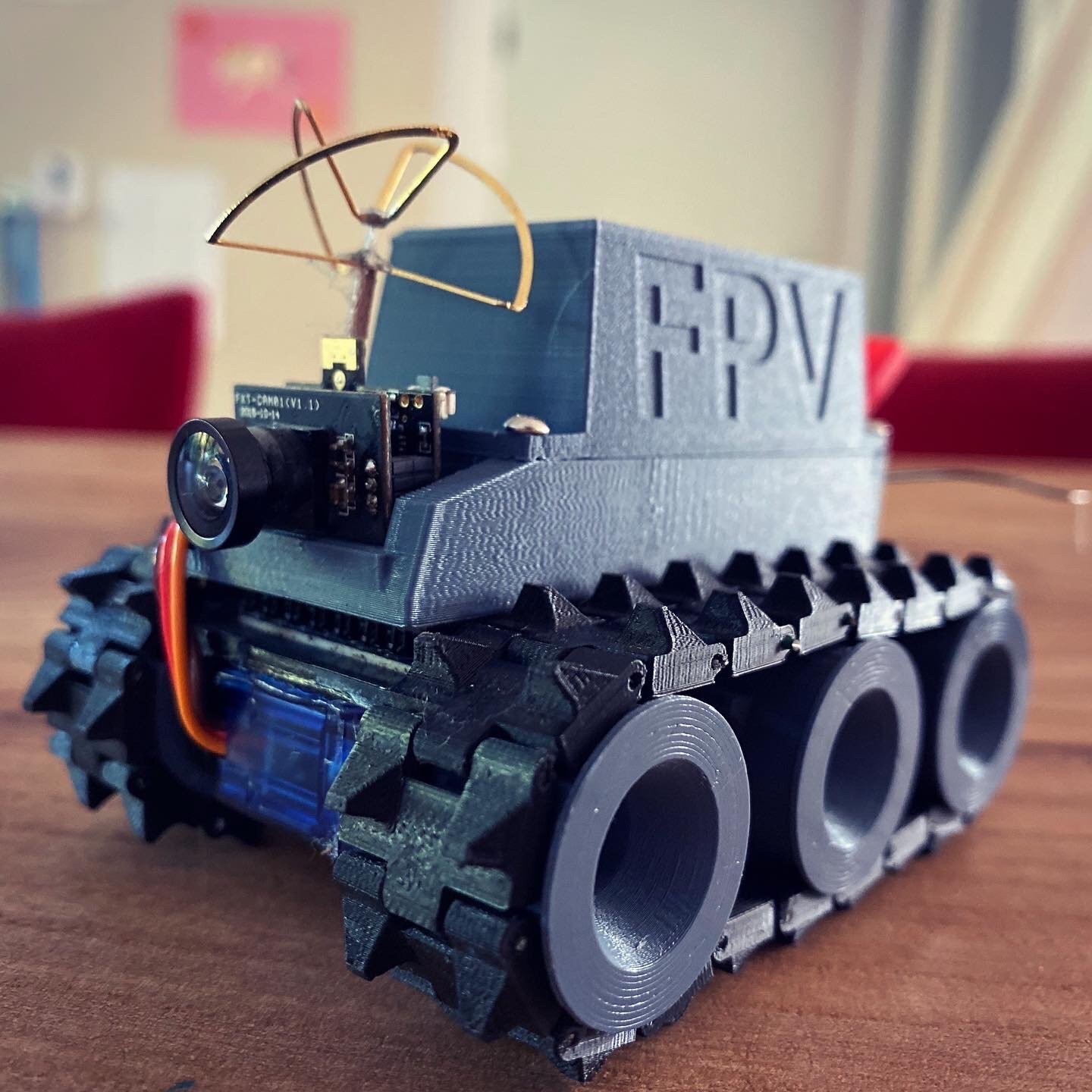 3D printing Micro FPV Tank - Inspired By Tiny Trak・Cults