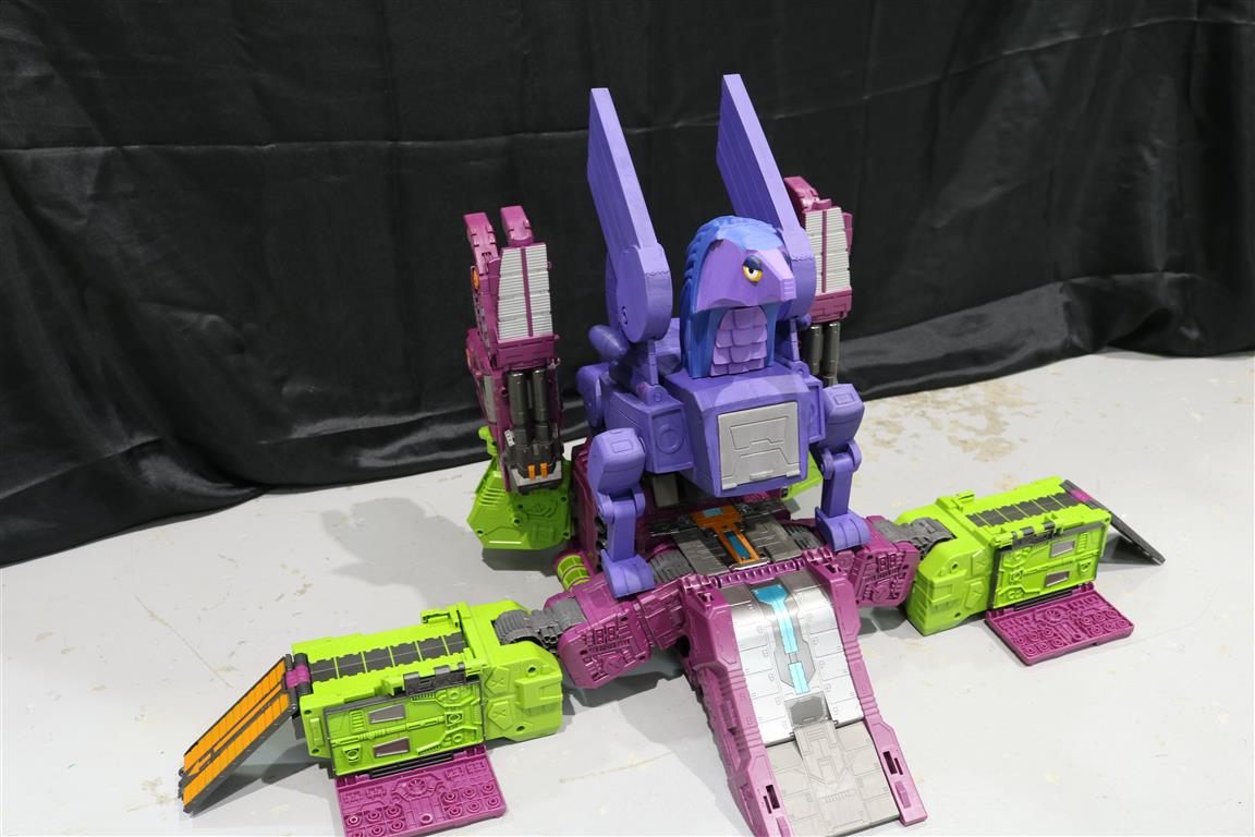 🦅 Giant Purple Griffin from Transformers G1 Episode "Aerial Assault ...