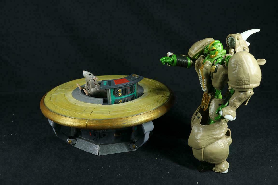 🖥️ Mesa del ordenador principal de Axalon de Transformers Beast Wars ...