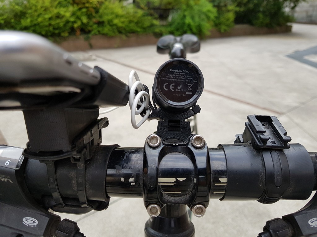 Free STL file Snap-fit Bike Stem Mount for Anker PowerCore 5000 ...