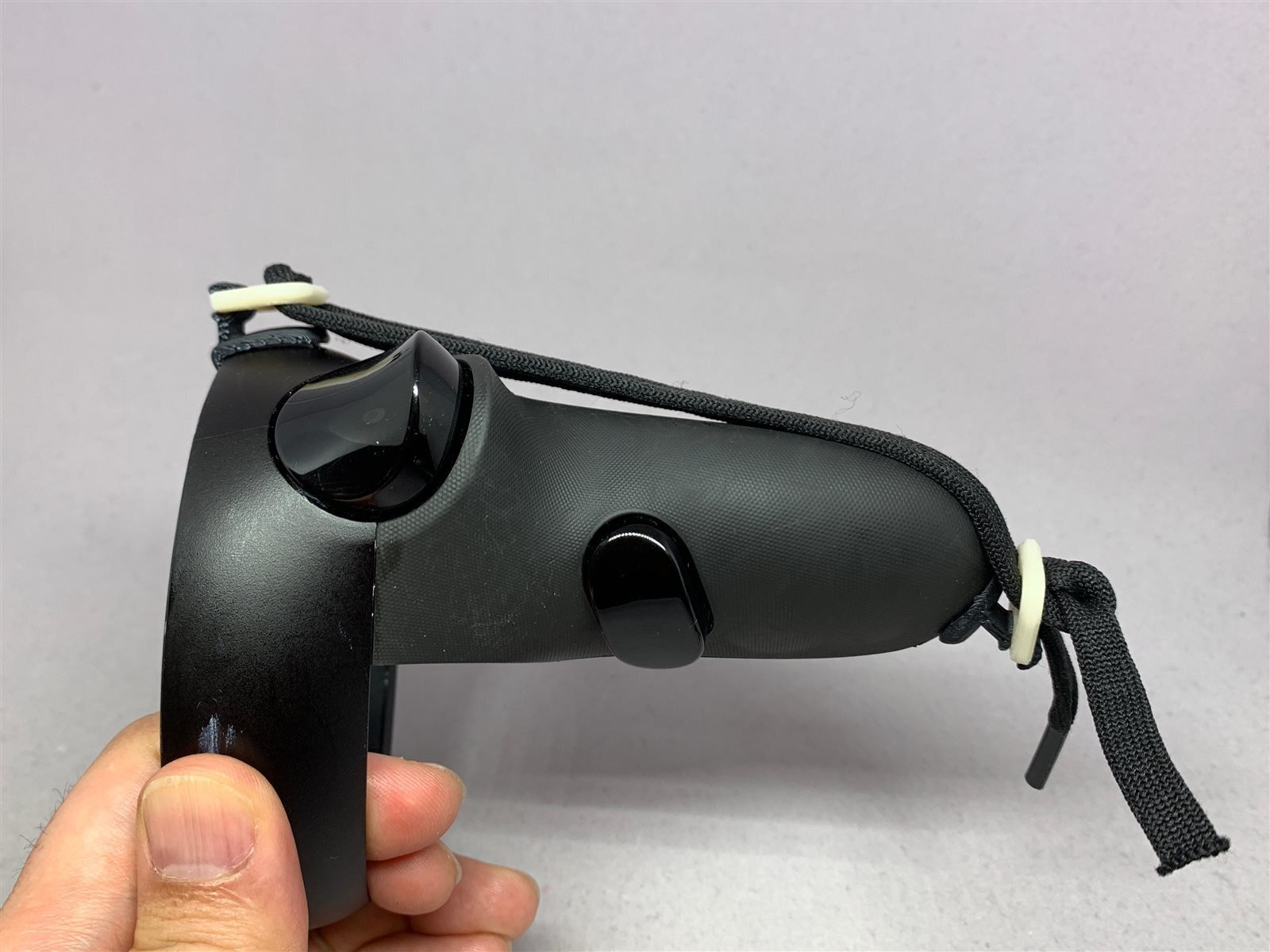 💍 Oculus Quest Controller Lanyard Ring for shock cord or clothing ...