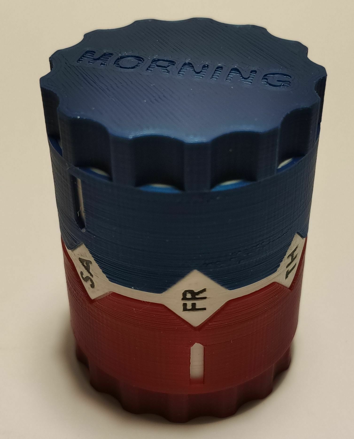 STL file Pill orgranizer pills bottle dispenser pill box 💊 ・3D printer ...