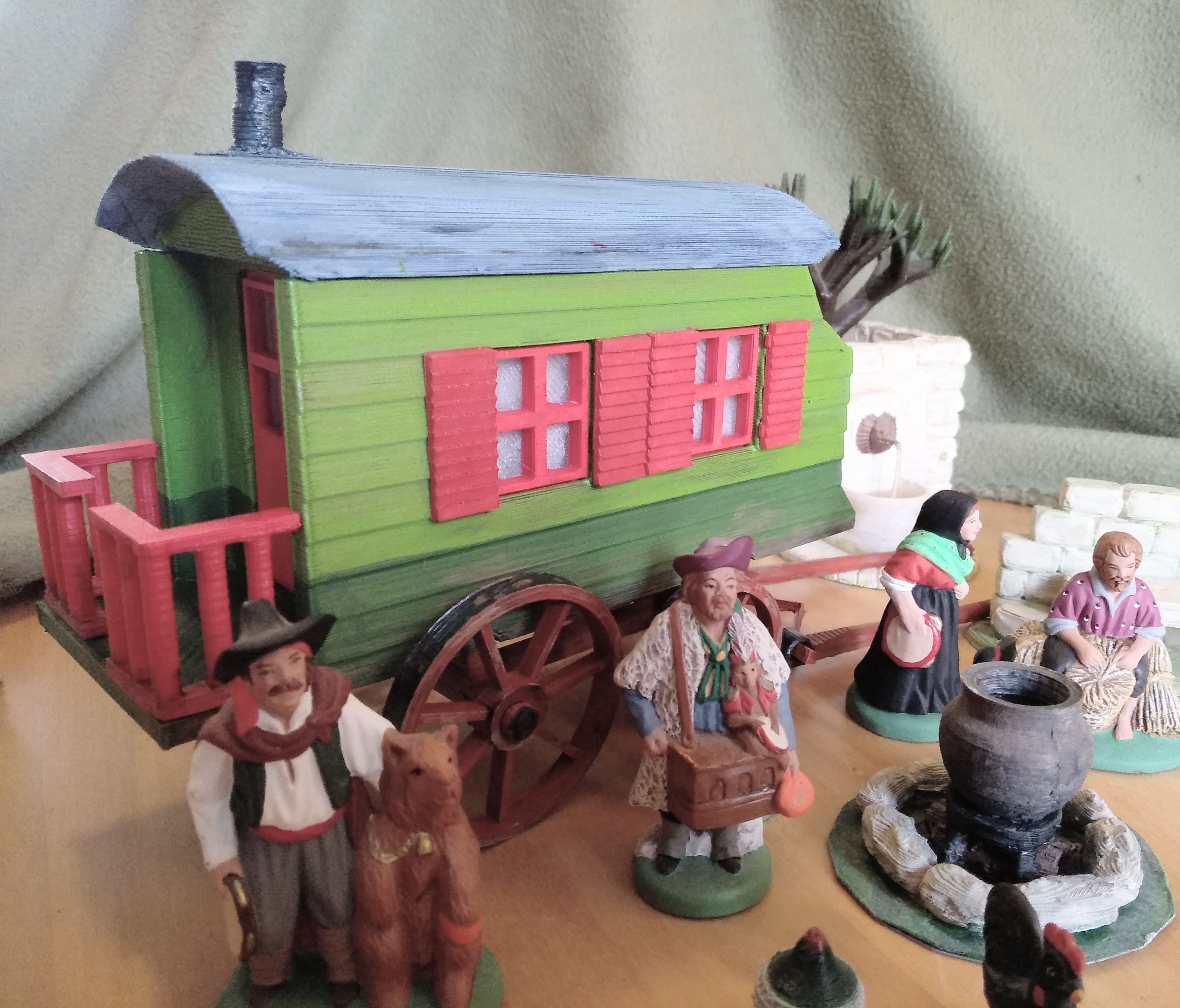 🚐 Roulotte de gitans pour santons7 cm・Fichier STL pour Impression 3D・Cults