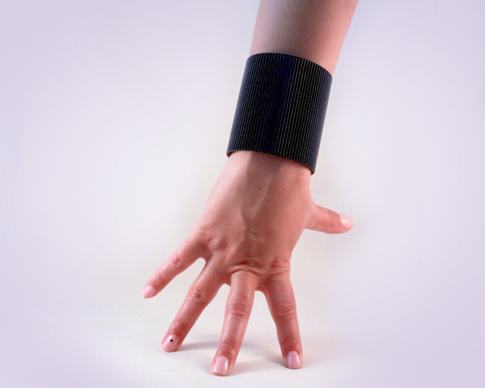 Free STL file Cuff Bracelet - Stripes 👗 ・3D printer design to download ...